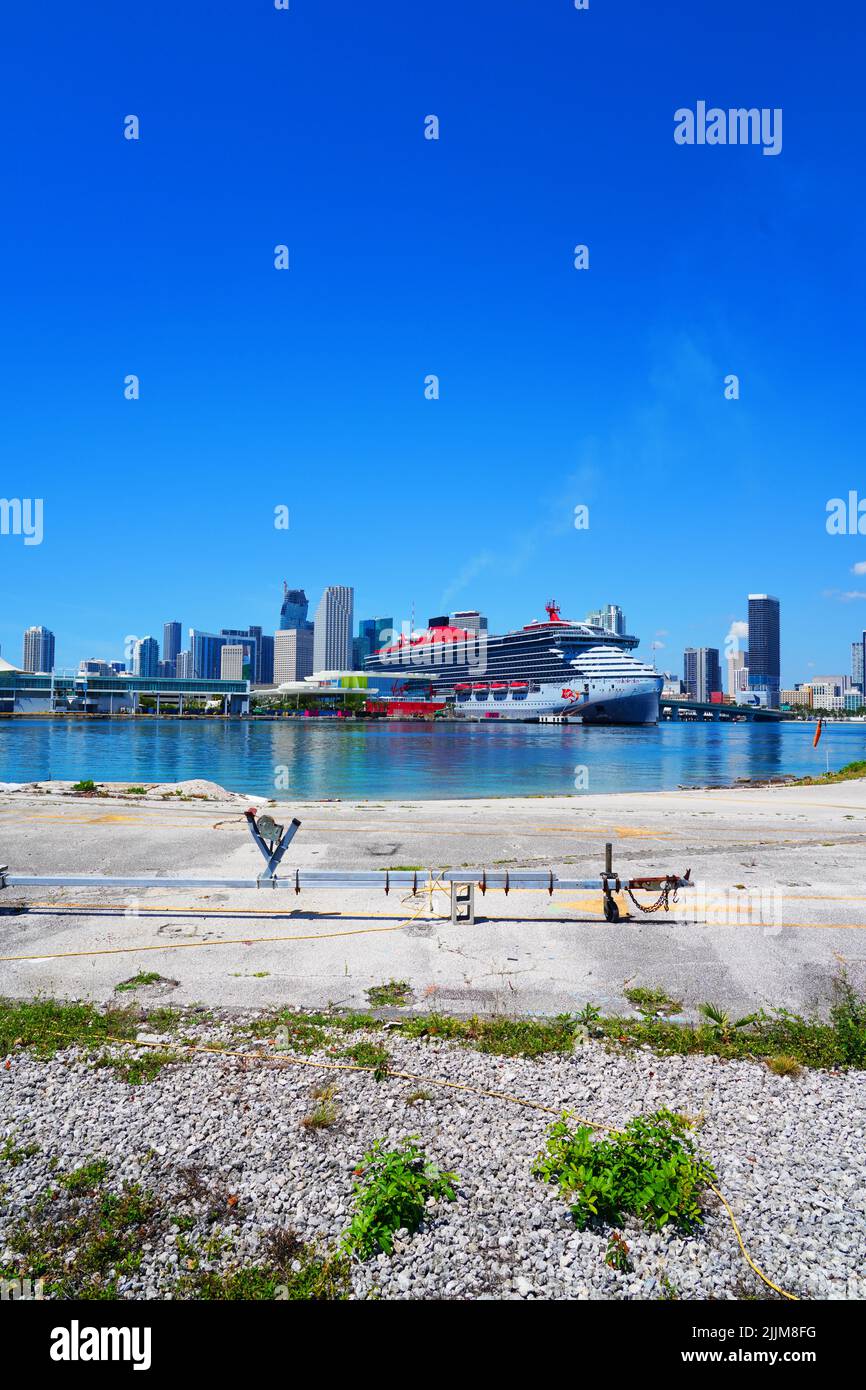 MIAMI BEACH, FL -18 MAY 2022- View of the Scarlet Lady cruise ship by ...
