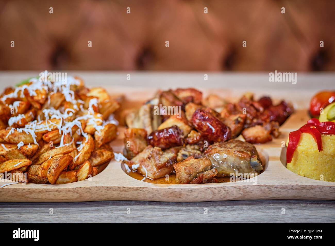 Traditional romanian food barbecue hi-res stock photography and images ...