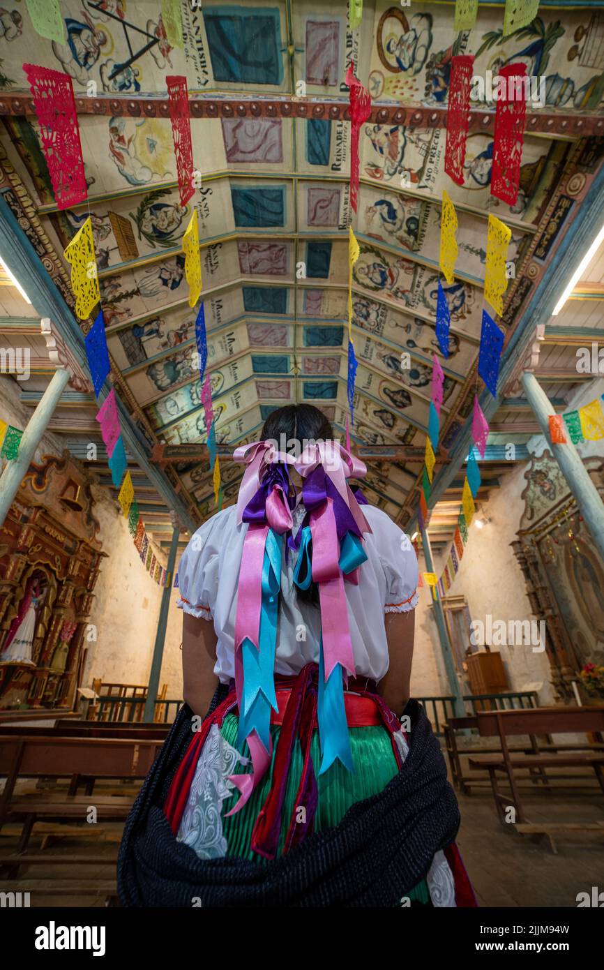 Pray vertical hi-res stock photography and images - Alamy