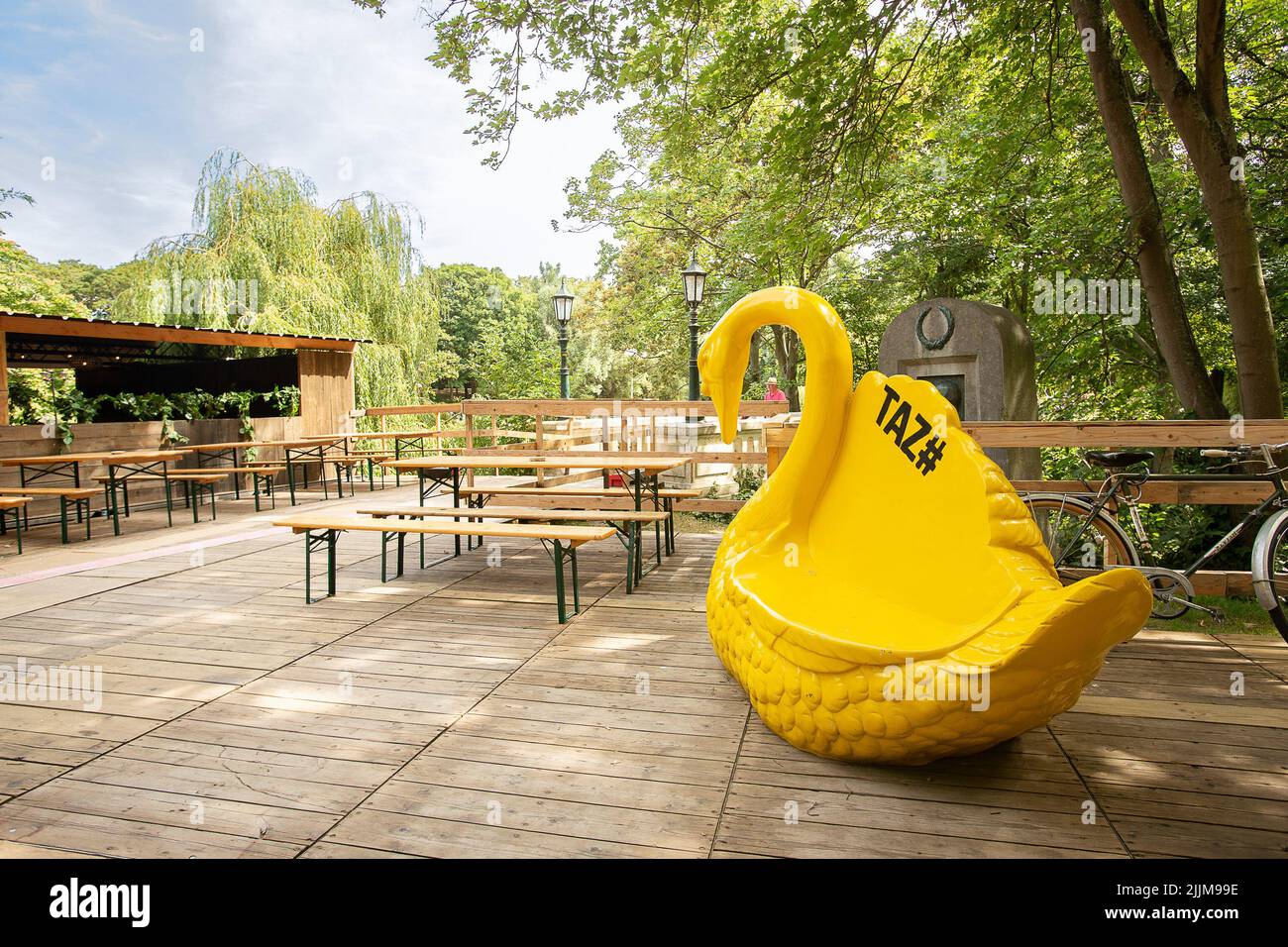 Illustration picture shows the first day of the Theater aan Zee #TAZ ...