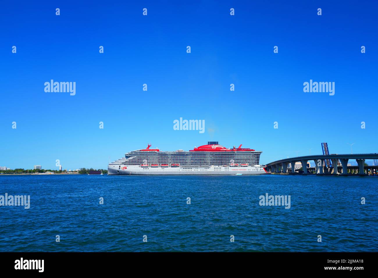 MIAMI BEACH, FL -18 MAY 2022- View of the Scarlet Lady cruise ship by ...