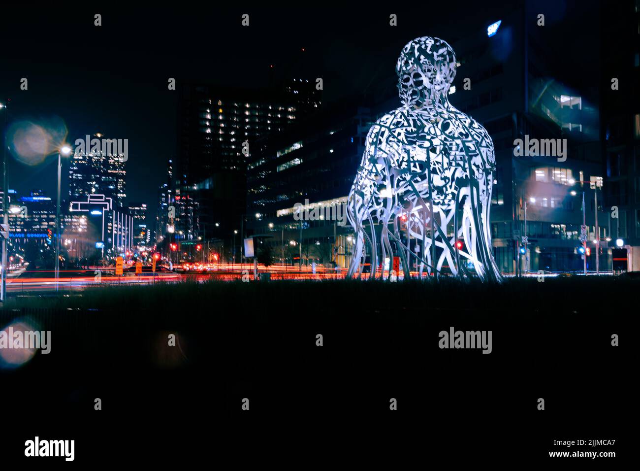 The Montreal's public Source art installation with the now public and ...