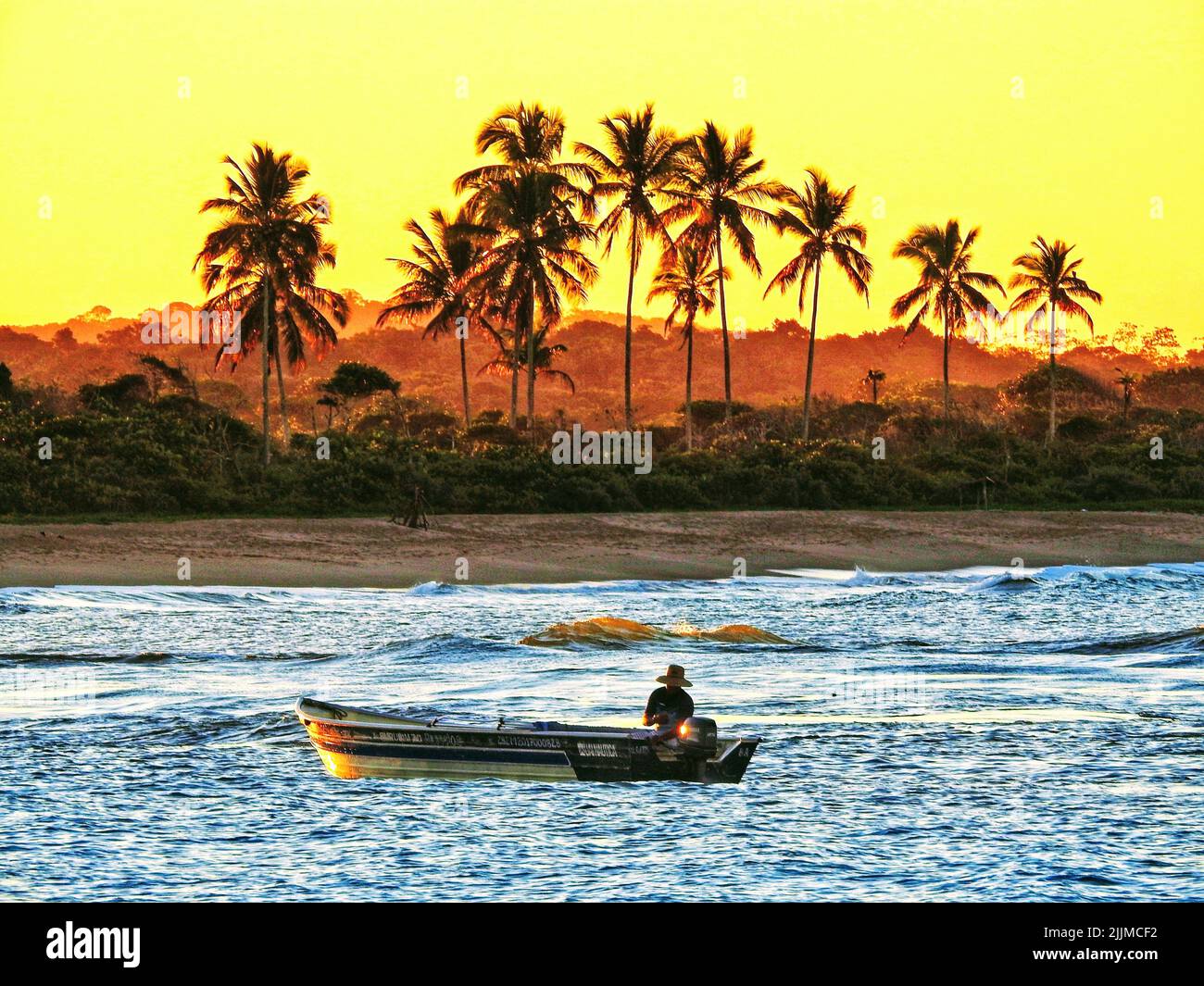 Bahia boat hi-res stock photography and images - Alamy