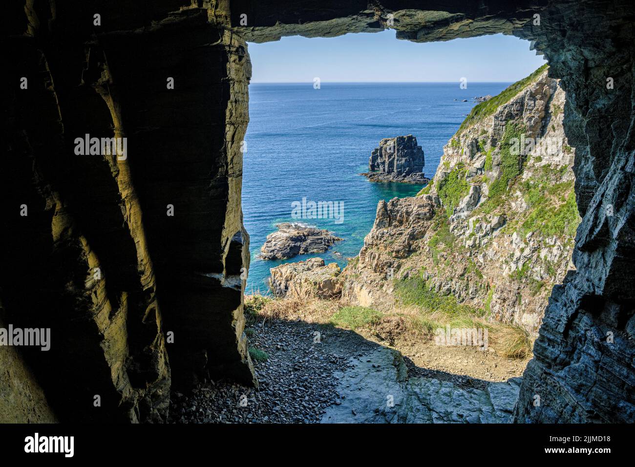 The Window in the Rock, Sark, Channel Islands Stock Photo - Alamy