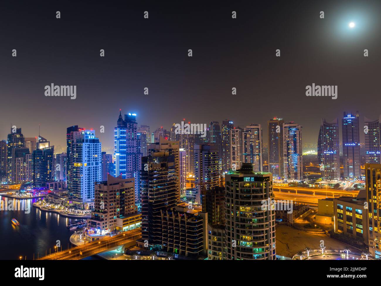 High angle shot urban hi-res stock photography and images - Alamy