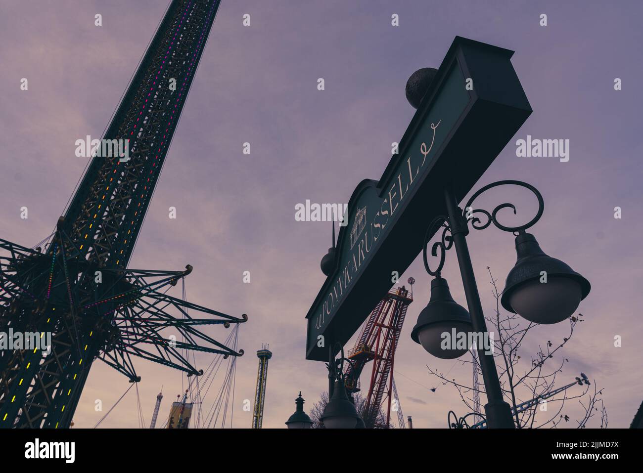 Amusement park sign hi-res stock photography and images - Alamy