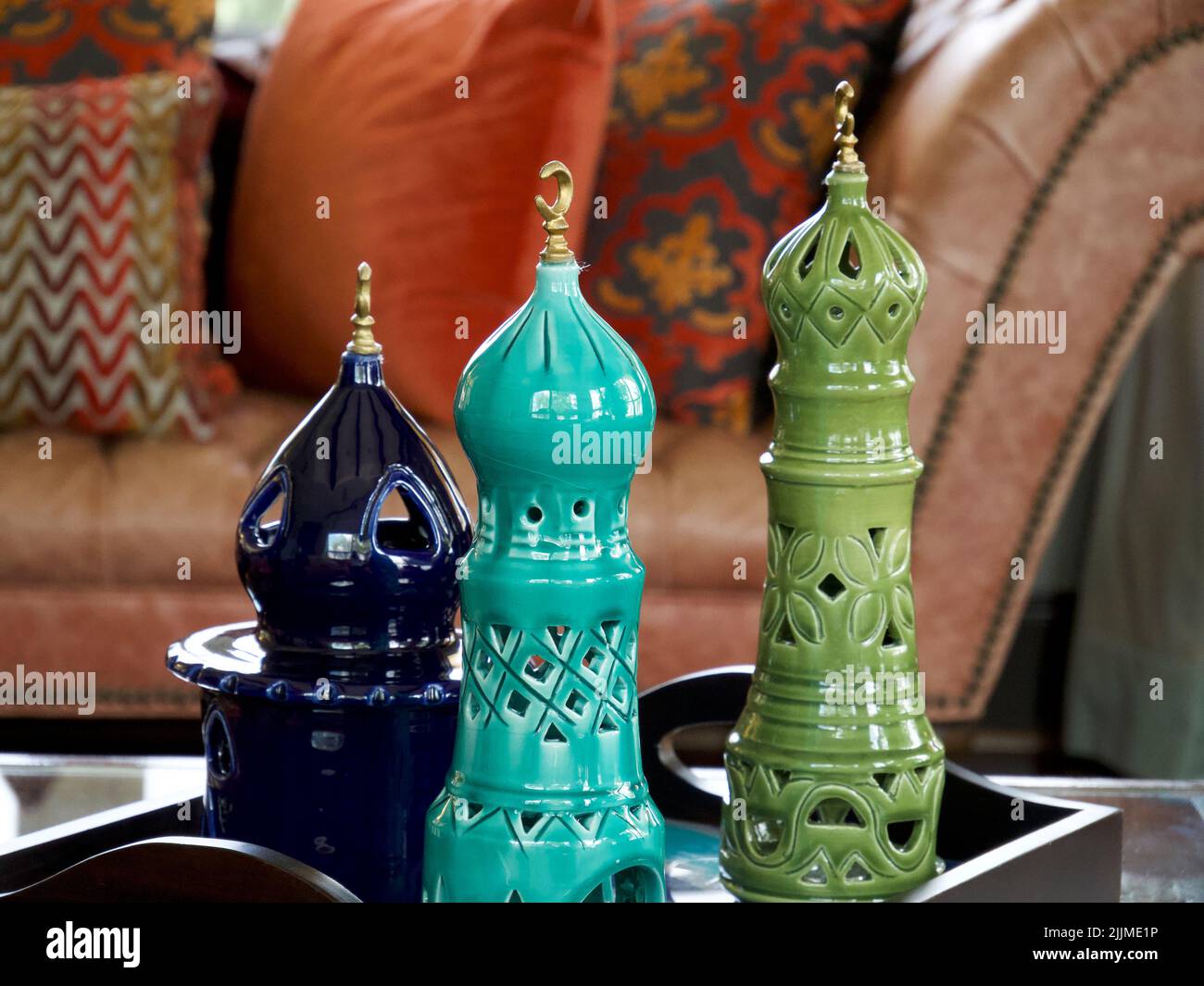 Candlesticks pattern hi-res stock photography and images - Alamy