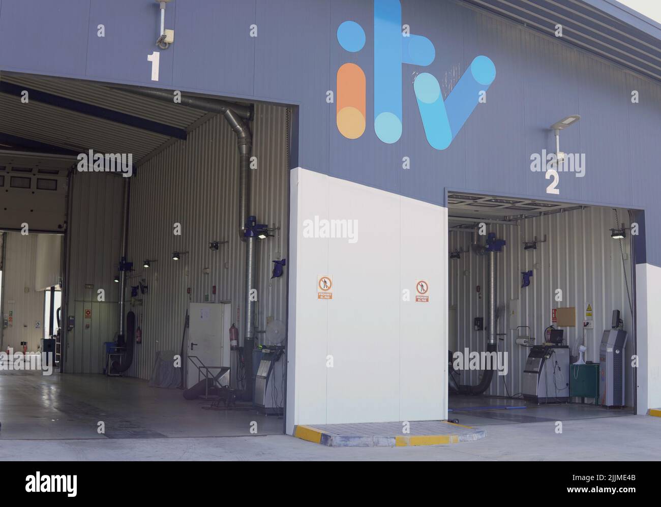 Vehicle Technical Inspection Center Stock Photo - Alamy