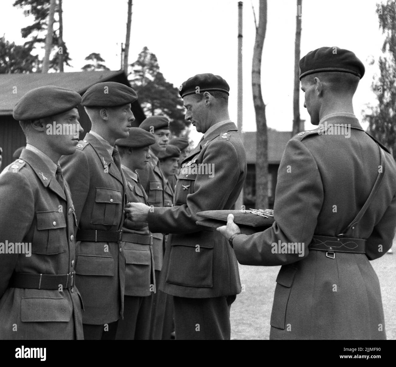 The paratroopers School in Karlsborg 1958. Eagle parade Stock Photo - Alamy