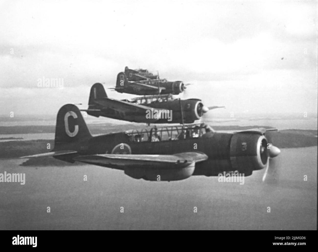 Formation flight with light bombing B 17 Stock Photo - Alamy