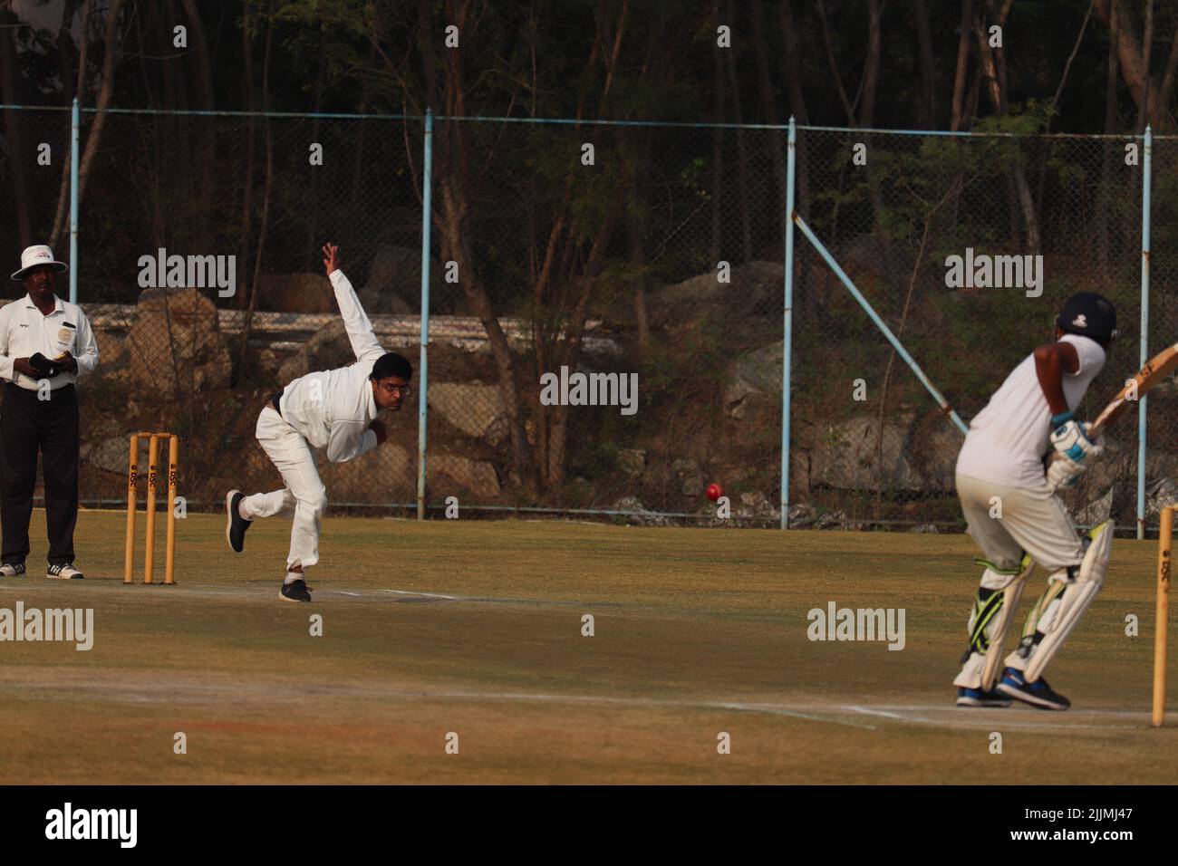 Outside cricket stadium india hi-res stock photography and images - Alamy