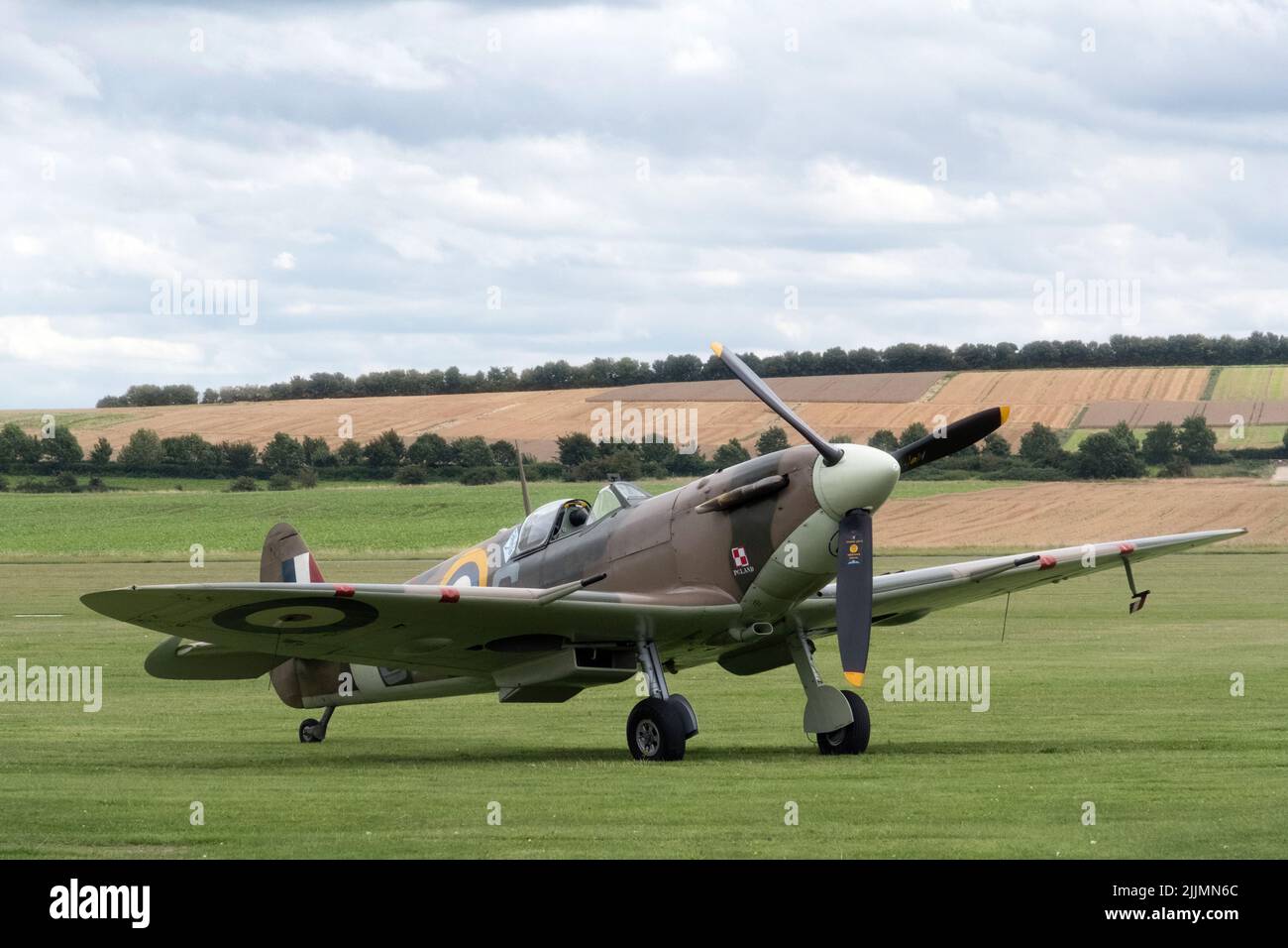 Supermarine spitfire fighter plane british hi-res stock photography and ...