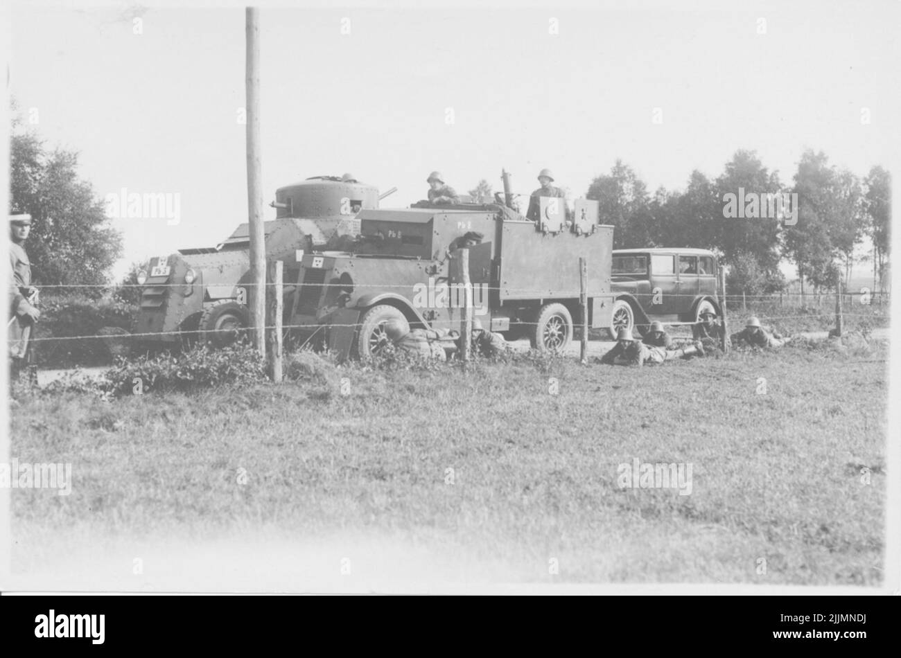 The Life Regiment's Husars, K3 early 1930s.k3.'s first armored cars ...