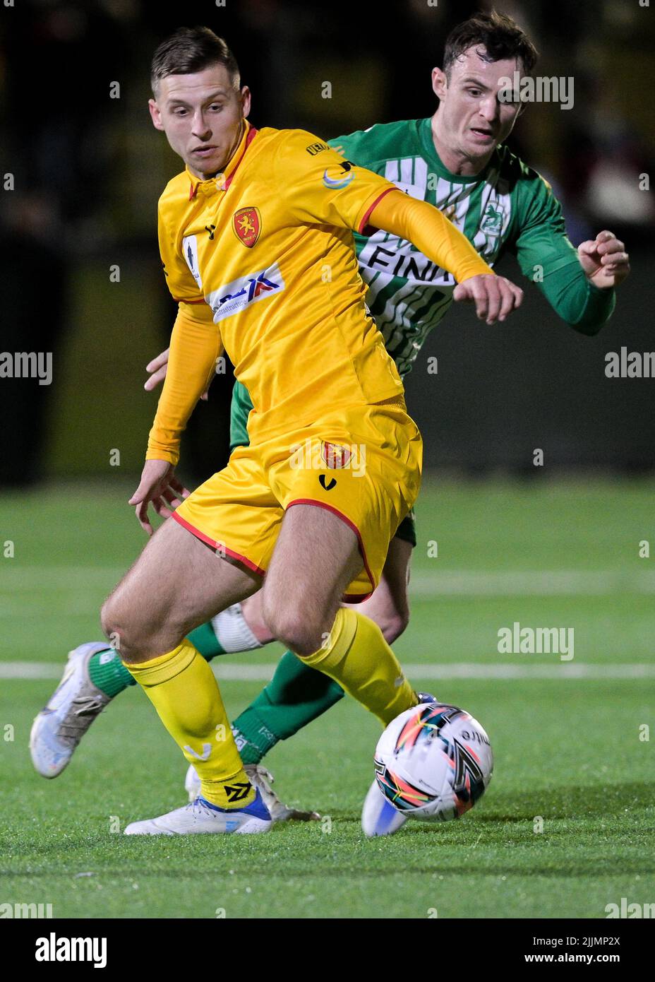 Mason Versi of Wollongong United compete for the ball during the ...