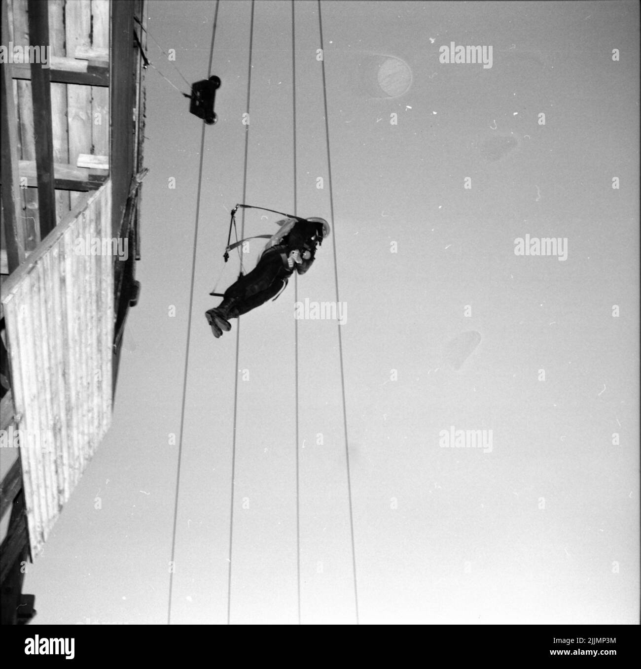 Drop_zone hi-res stock photography and images - Alamy