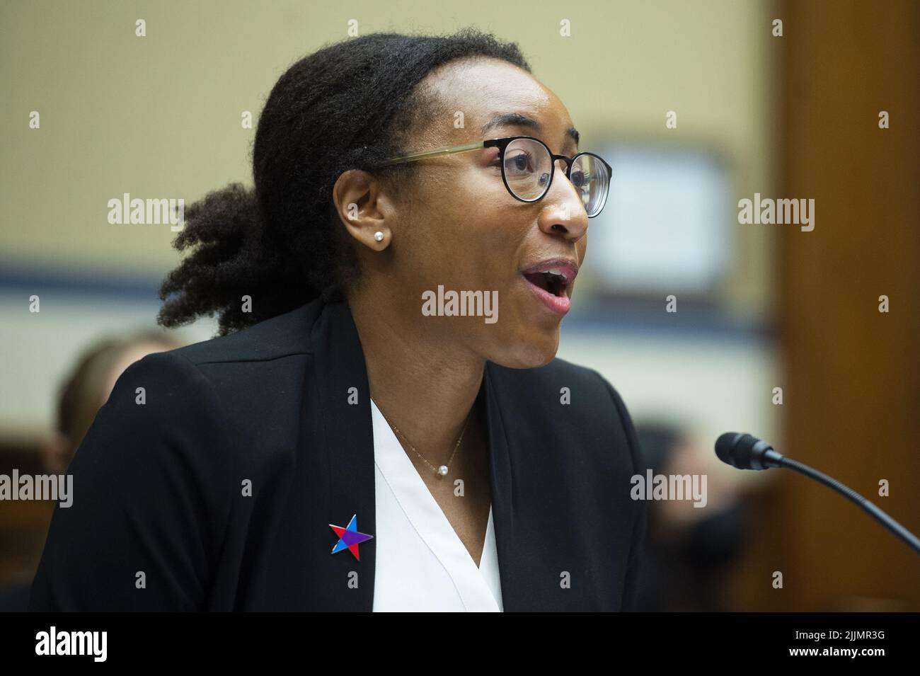 Kelly sampson hi-res stock photography and images - Alamy