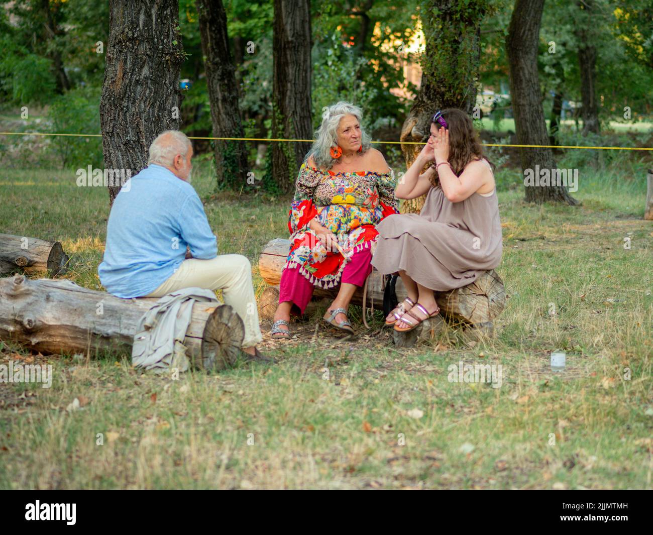 Summertime, nice family, senior Daddy, Mom, their daughter and grand ...