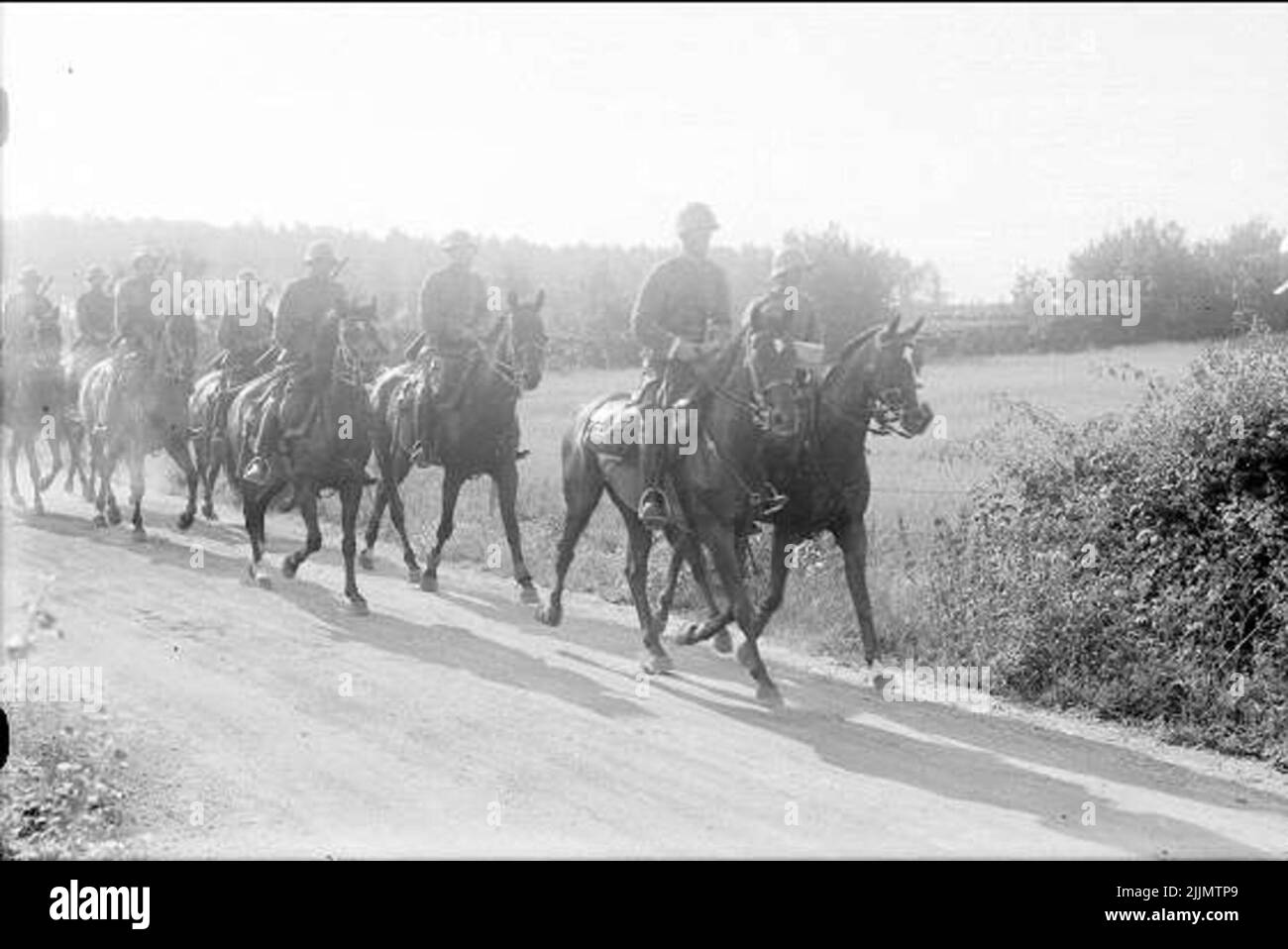 Patrol field competition 1934. In the lead lie. Folke Barkman on the ...