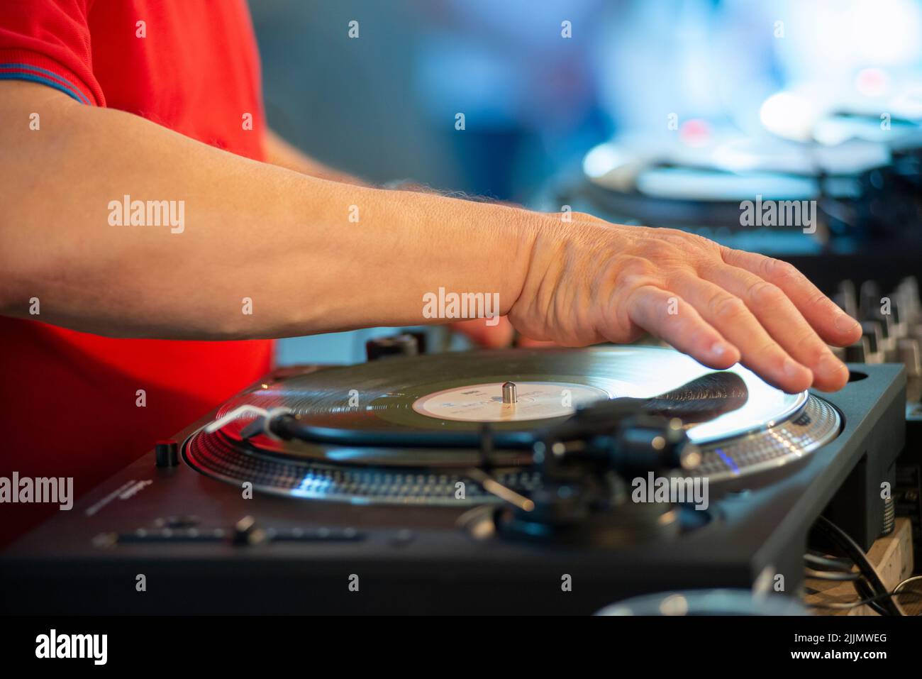 Dj scratching hi-res stock photography and images - Alamy