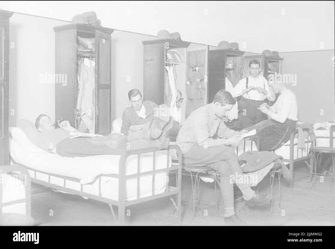 On the lodging - internal service. Rest - rest - "Madras knowledge ...