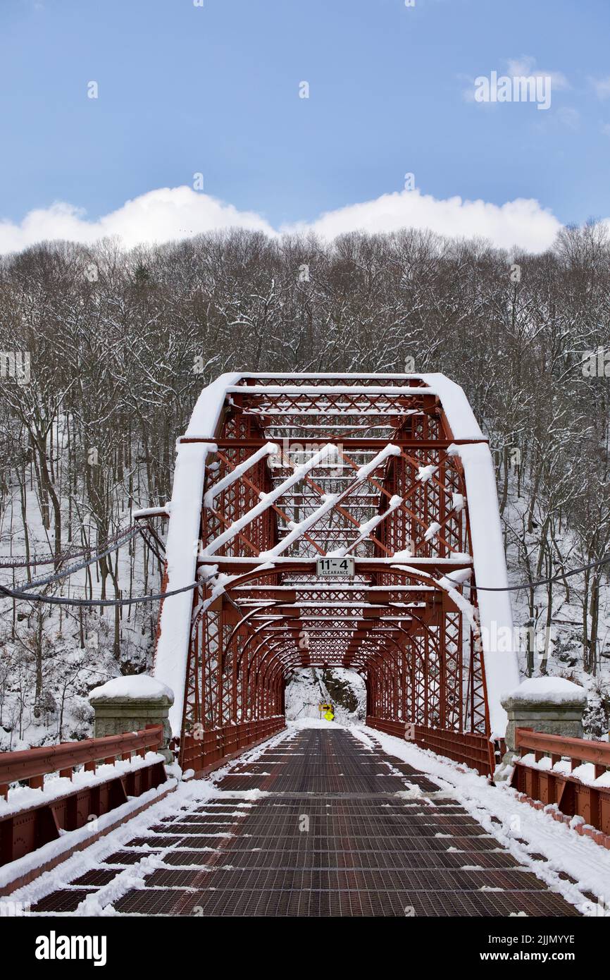 Croton reservoir bridge hi-res stock photography and images - Alamy