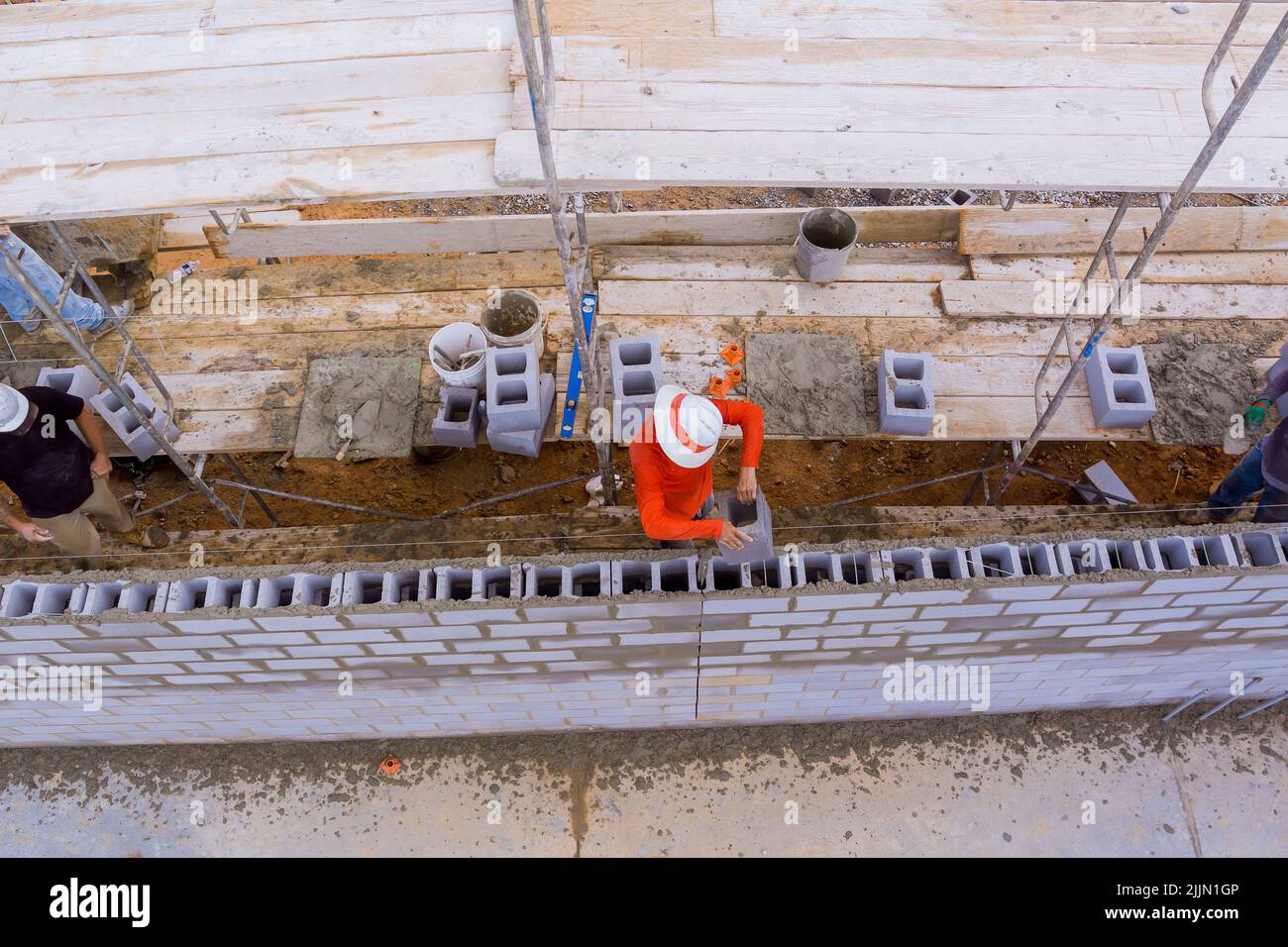 Scaffolding part hi-res stock photography and images - Alamy
