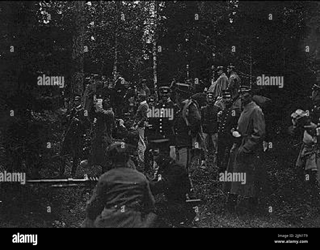 The shooting school 1910. The positioning artillery shows a battery ...