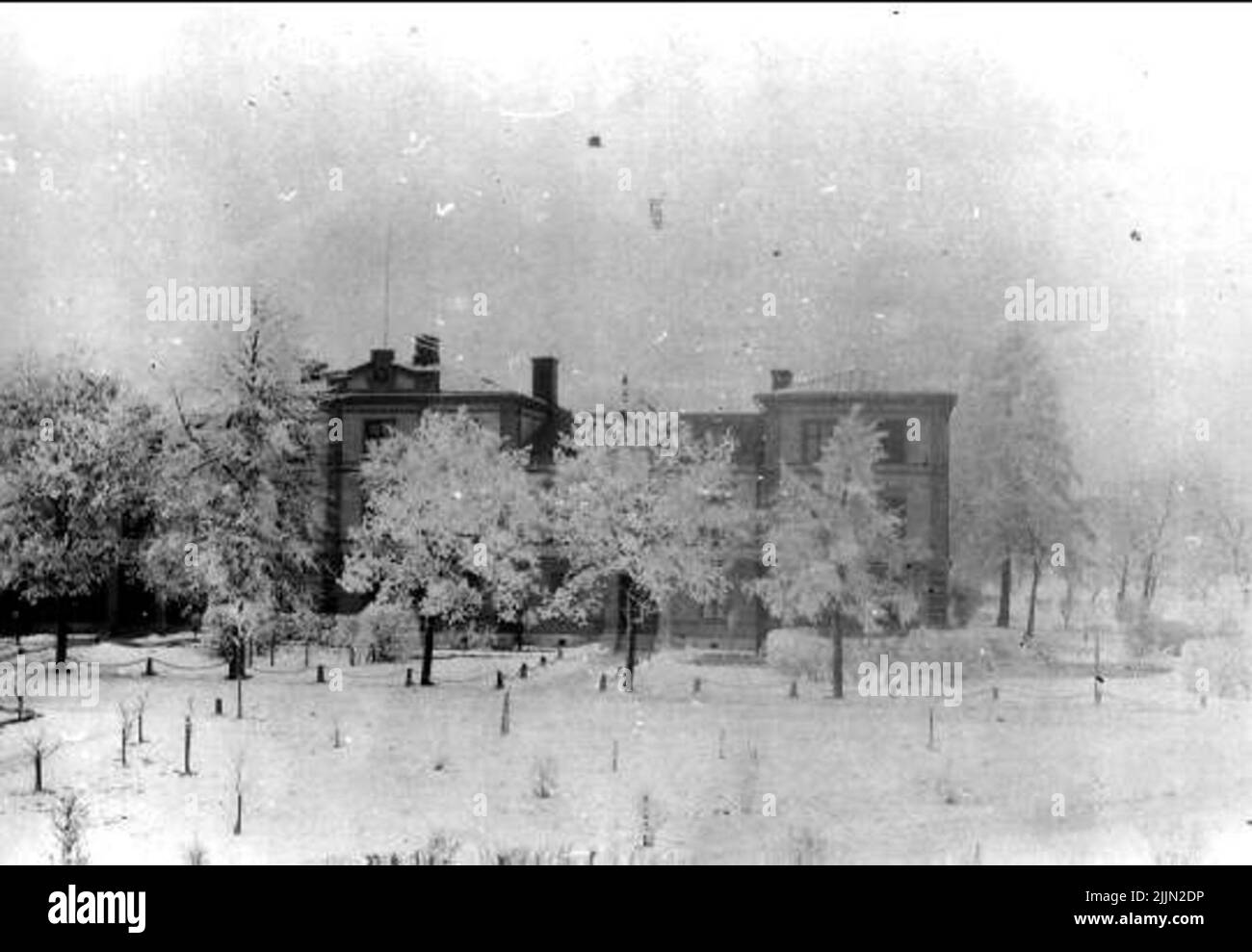 The fortress. Western command building in a wintry Karlsborg Stock ...