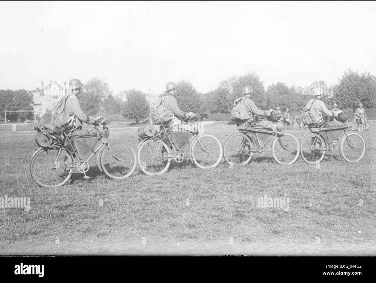 Cage control Black and White Stock Photos & Images - Alamy