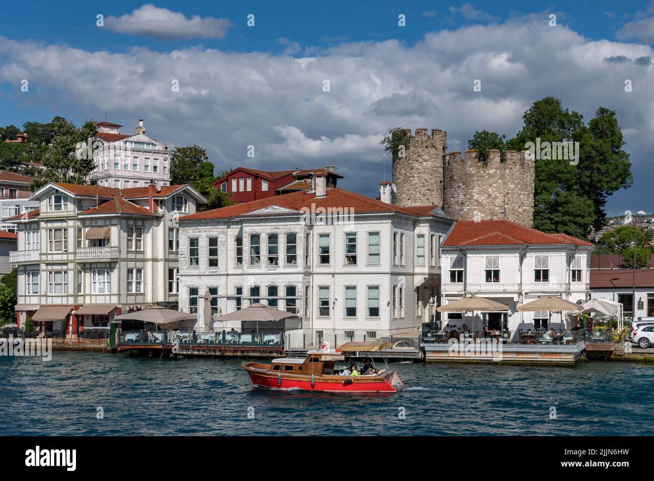 Bosphorus Strait in Istanbul, Turkey Stock Photo - Alamy