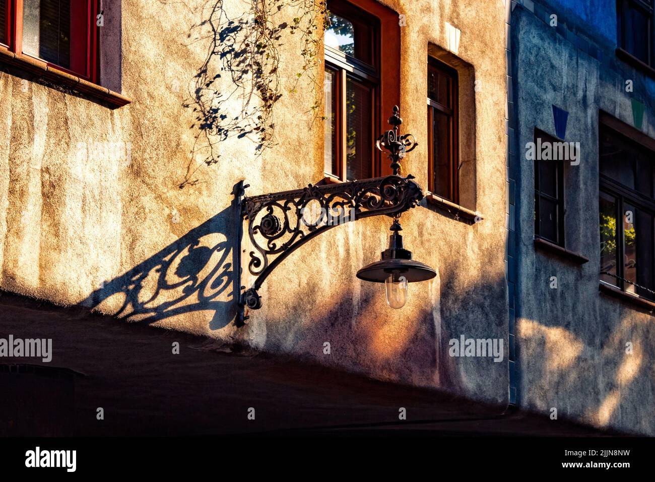 Old outside lamp hi-res stock photography and images - Alamy