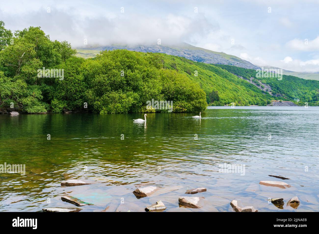 Llanberis landscape hi-res stock photography and images - Alamy