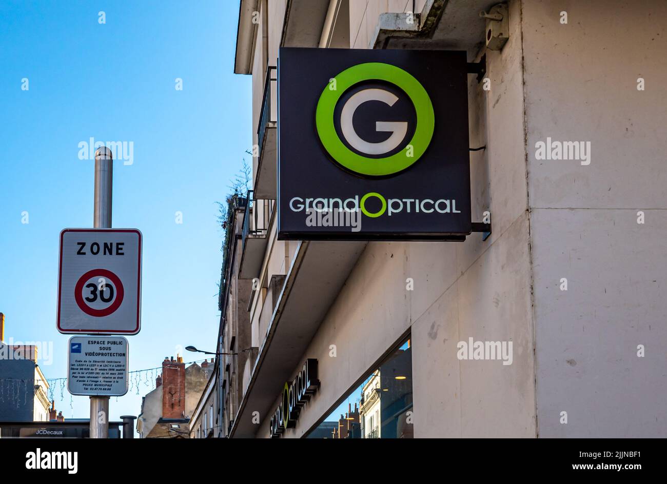 Optical logo hi-res stock photography and images - Alamy