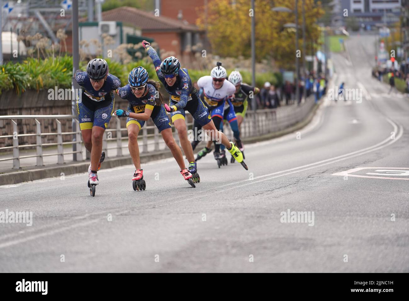 The rollers in the rollerblade race at the Behobia San Sebastian Stock ...