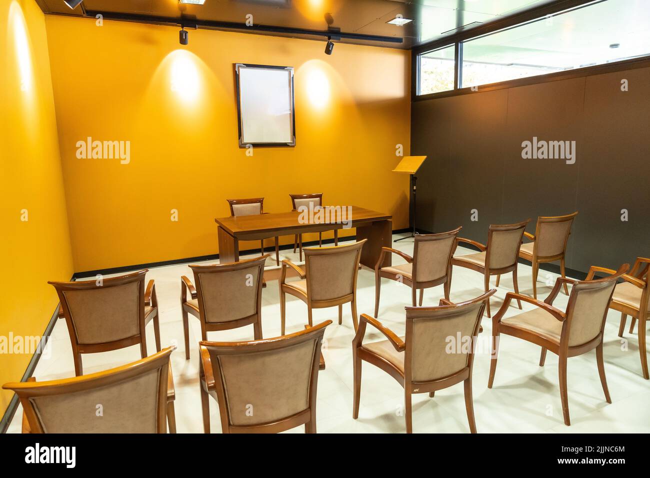 Few guests hi-res stock photography and images - Alamy