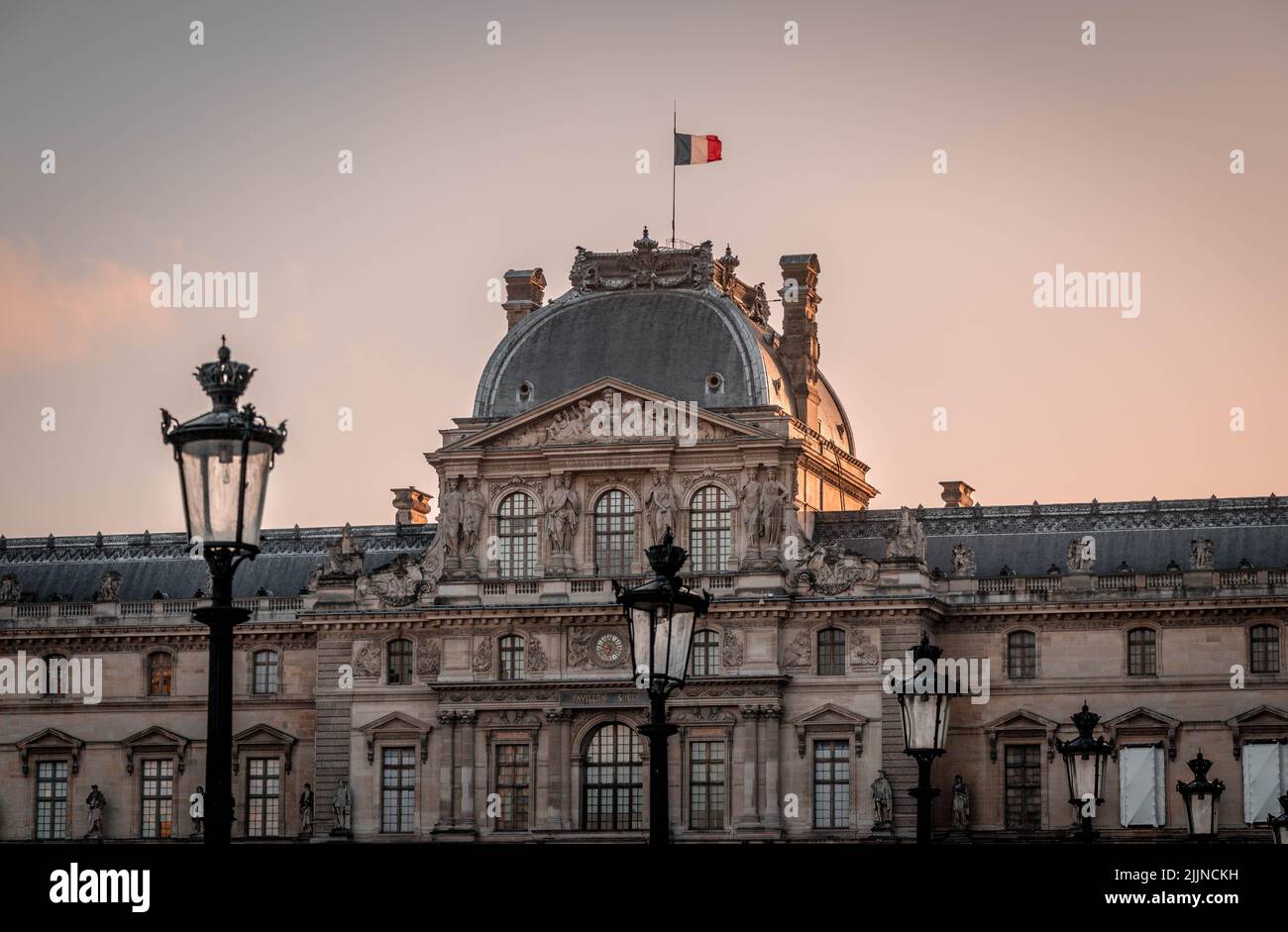 Louvre museum sunset hi-res stock photography and images - Alamy