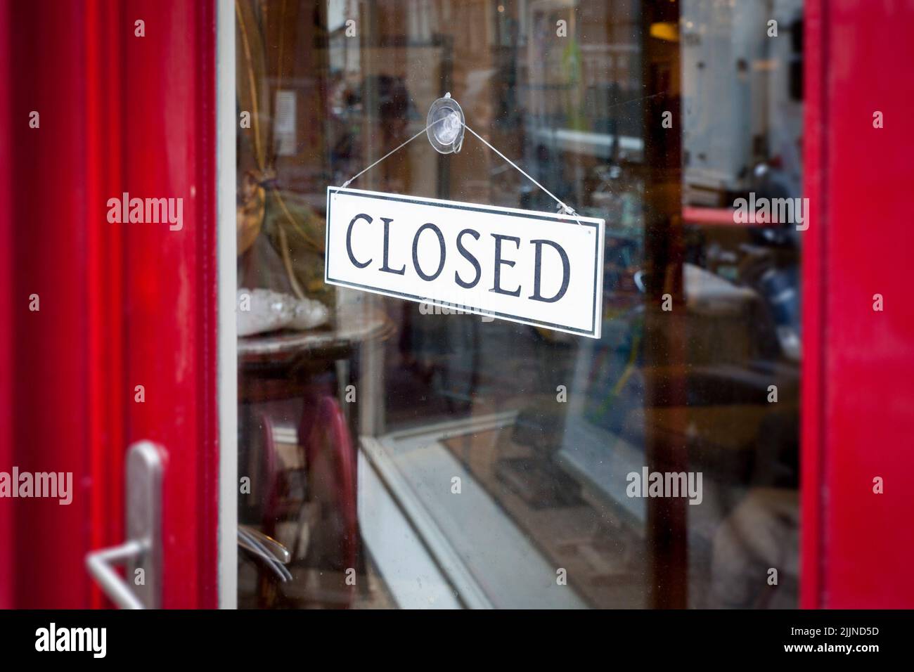 Cafe closed sign hi-res stock photography and images - Alamy
