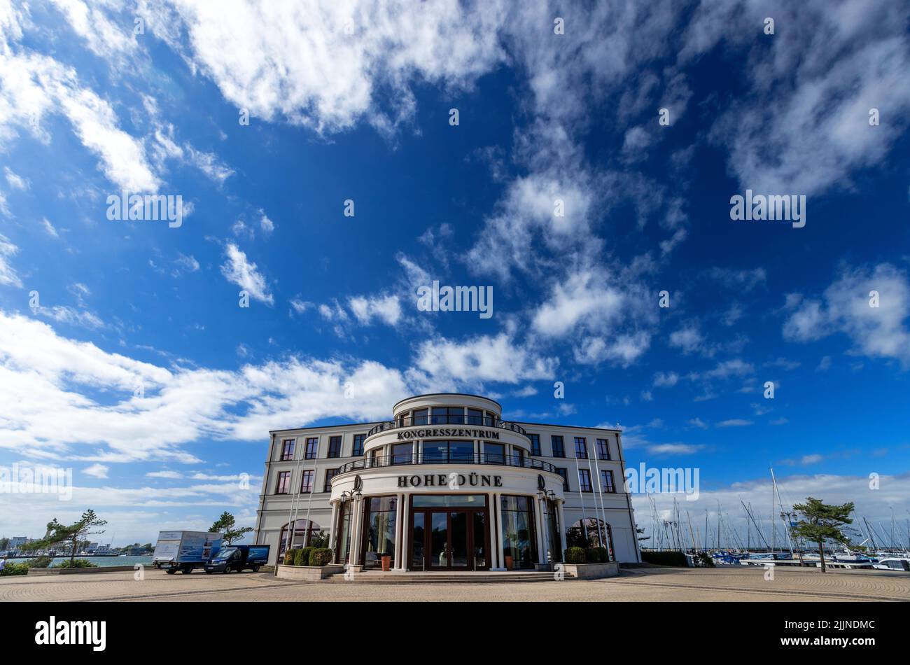 Early 2000s office hi-res stock photography and images - Alamy