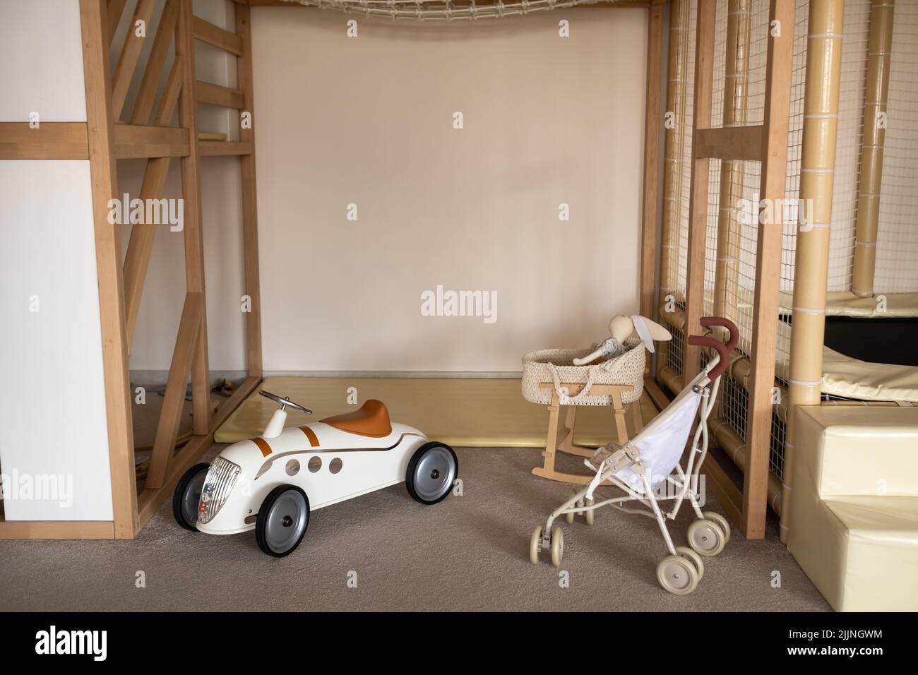 Childrens room slide hi-res stock photography and images - Alamy
