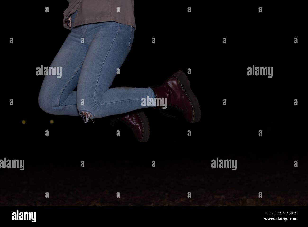 Horizontal jump hi-res stock photography and images - Alamy