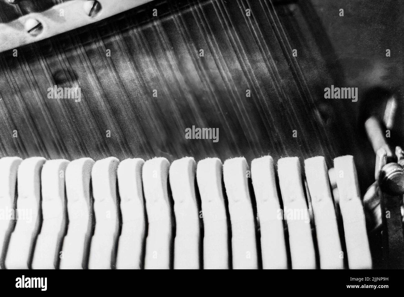 Piano Interior with Strings and Hammers Stock Photo - Alamy