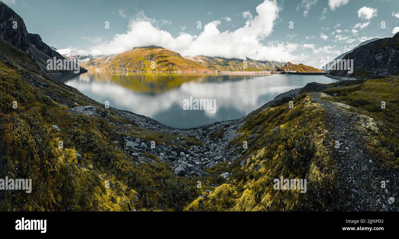 High elevation landscape hi-res stock photography and images - Alamy