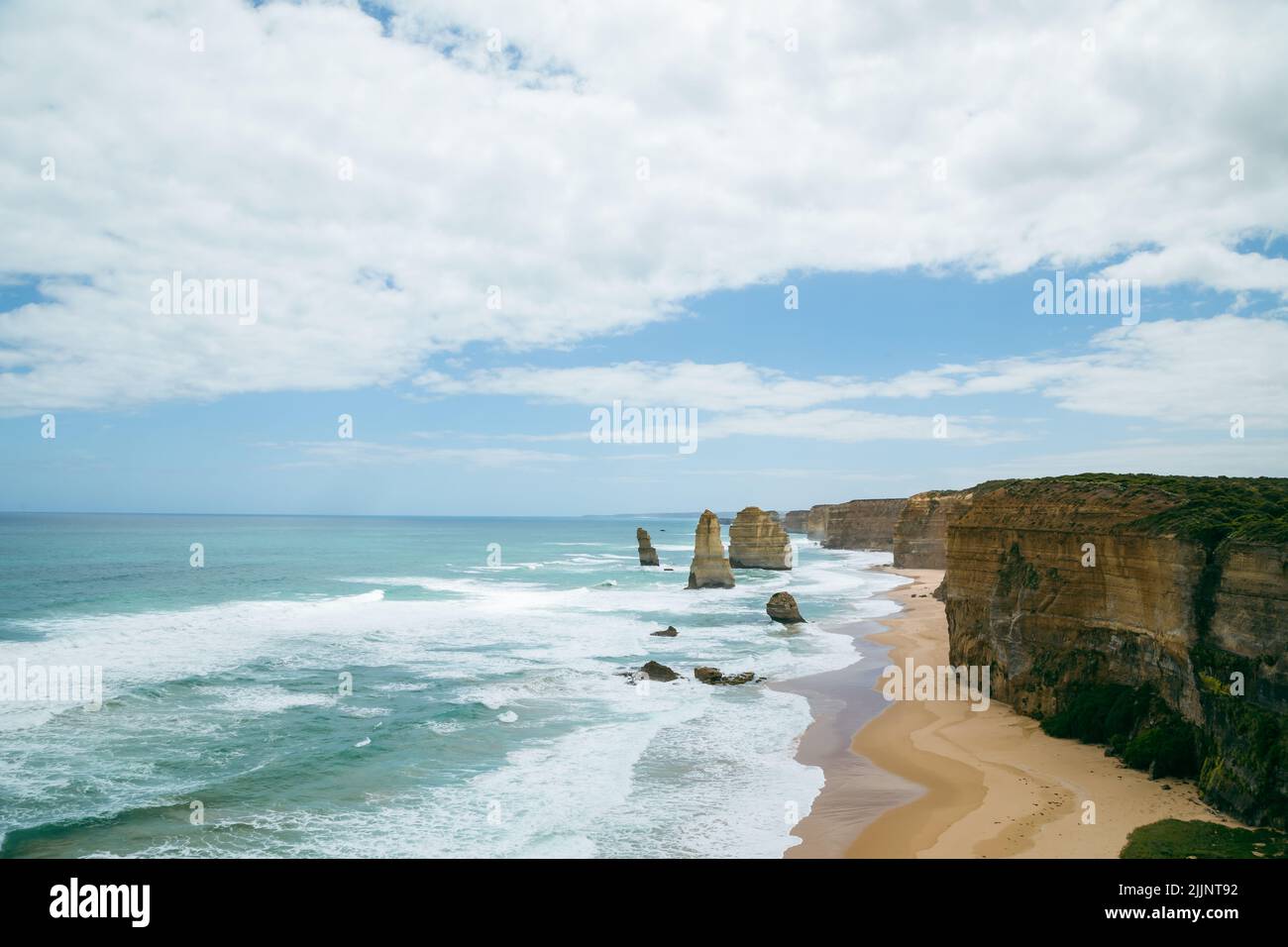 The 12 Apostles scenic tourist destination along the Great Ocean Road ...