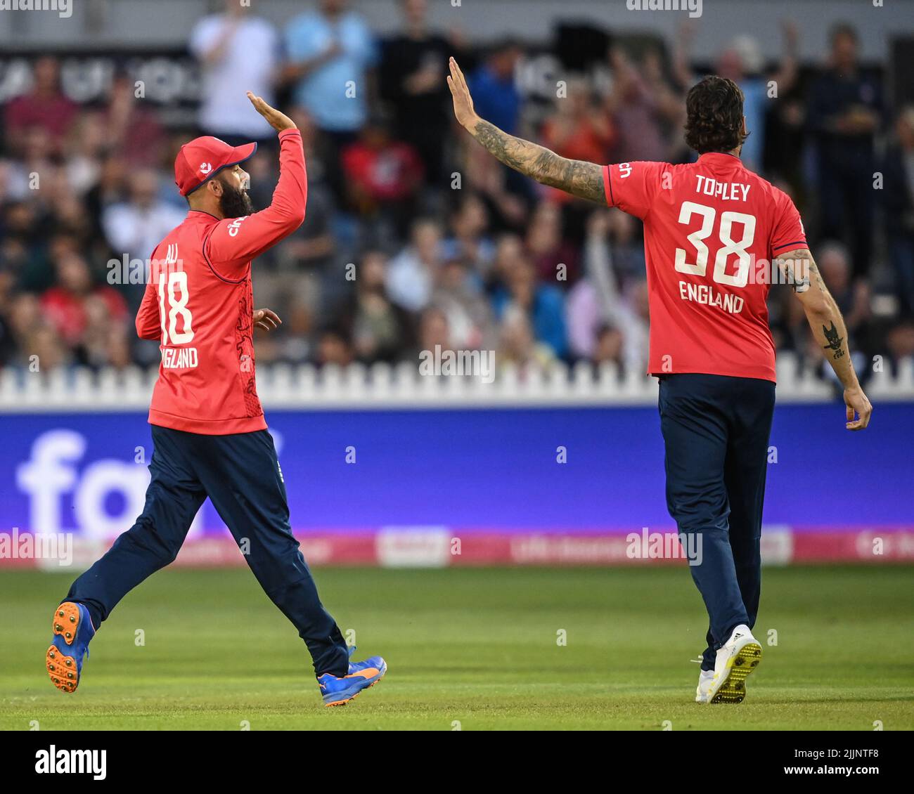 Ali topley hi-res stock photography and images - Alamy