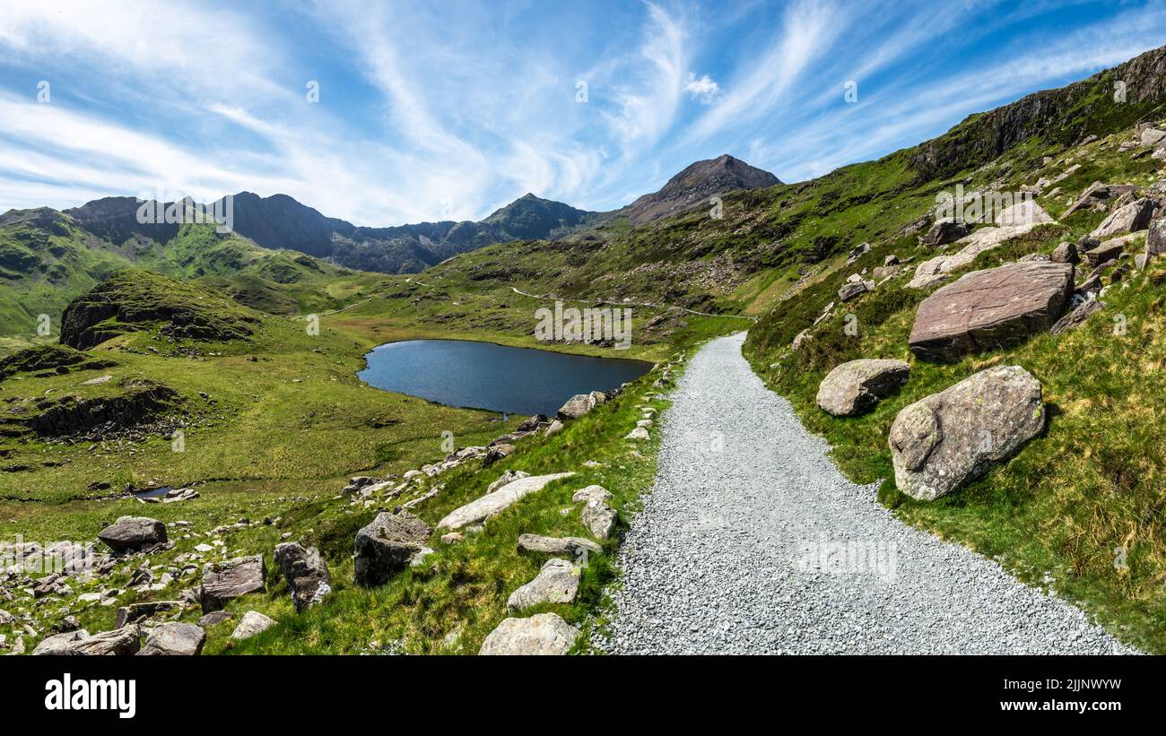 Pyg Trail towards Mount Snowdon, Snowdonia National park, Wales, UK ...