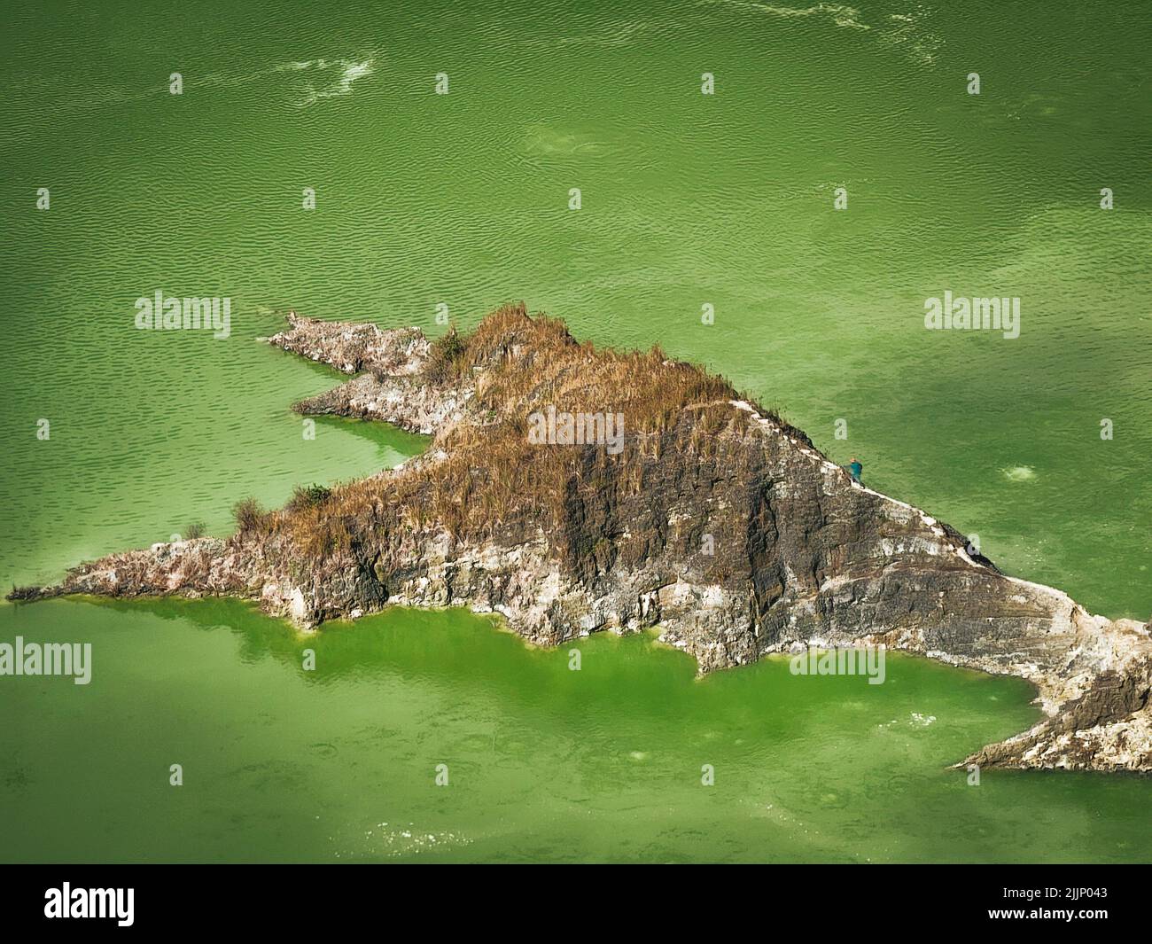 high angle shot of inside of crater of Chichonal volcano, Mexico Stock ...