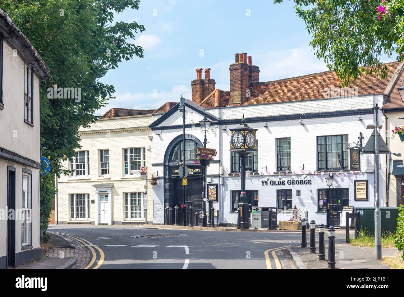 Ye Olde George Inn, High Street, Colnbrook, Berkshire, England, United ...