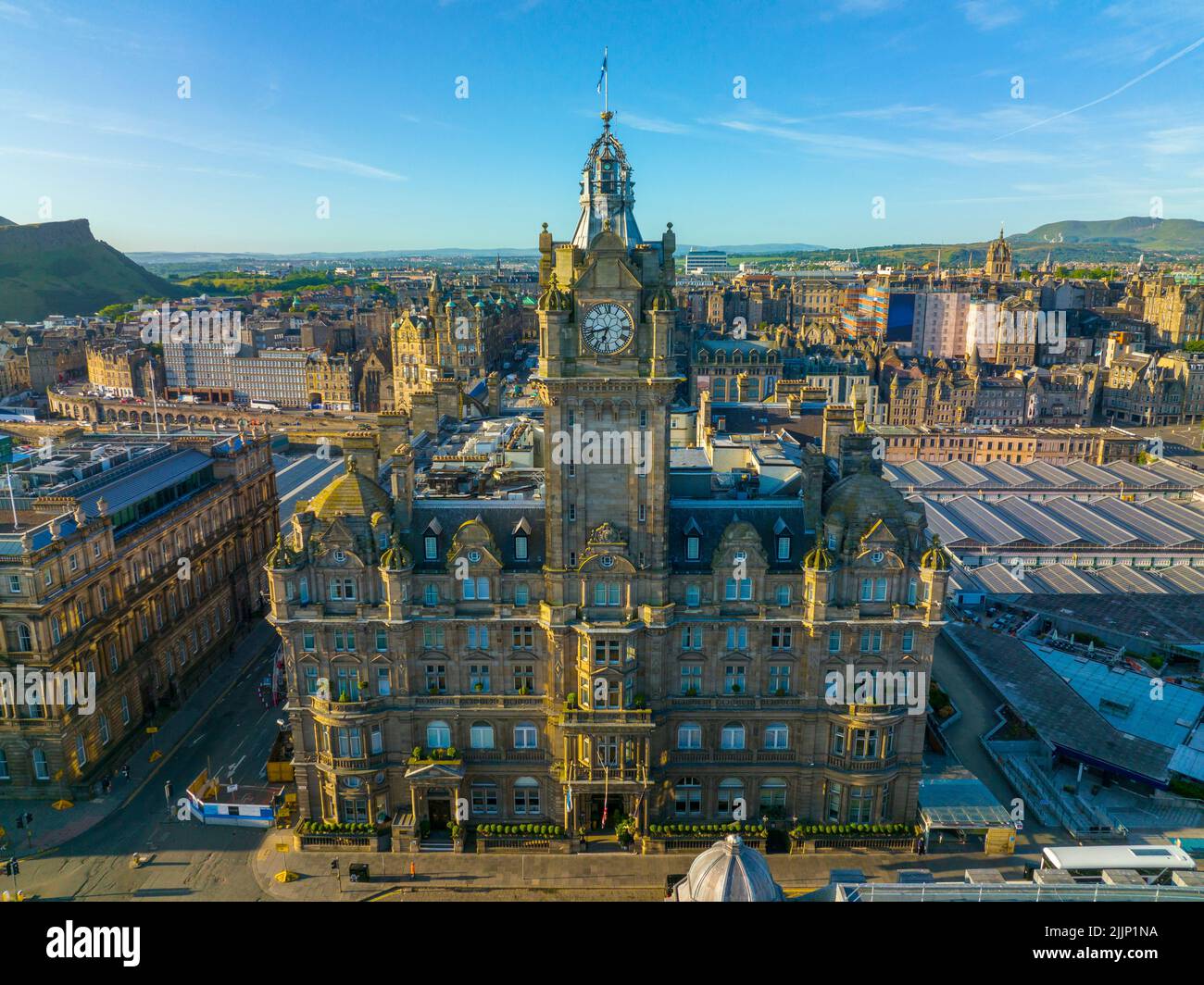 Balmoral House is a Victorian style building built in 1896 on 1 Princes ...