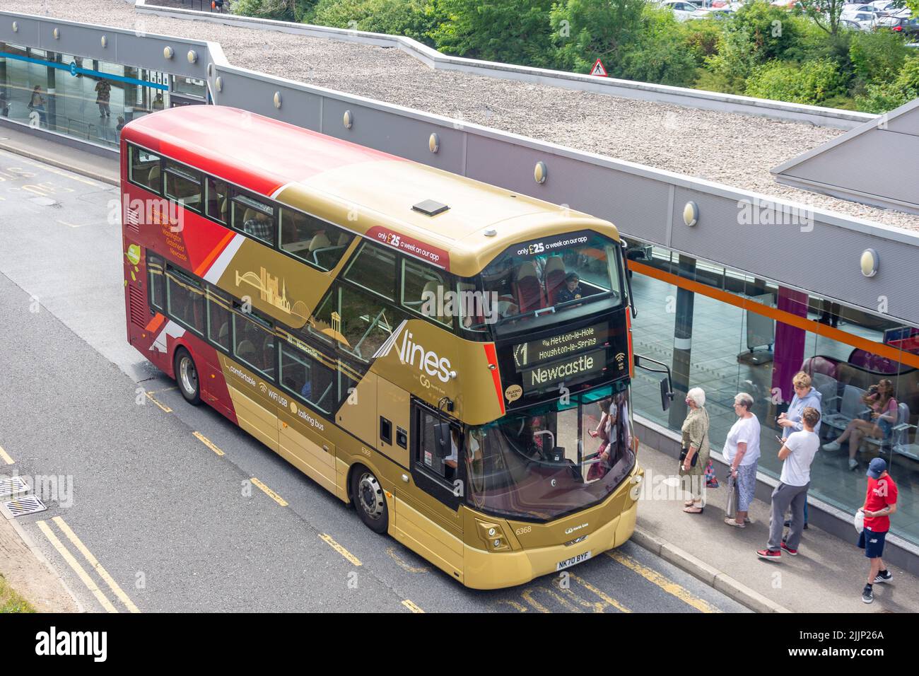 Washington galleries bus station hi-res stock photography and images ...