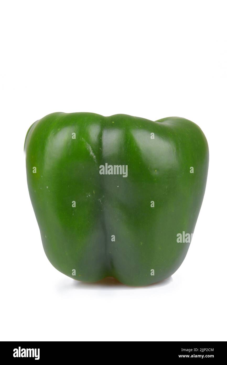 Green sweet peppers market hi-res stock photography and images - Alamy